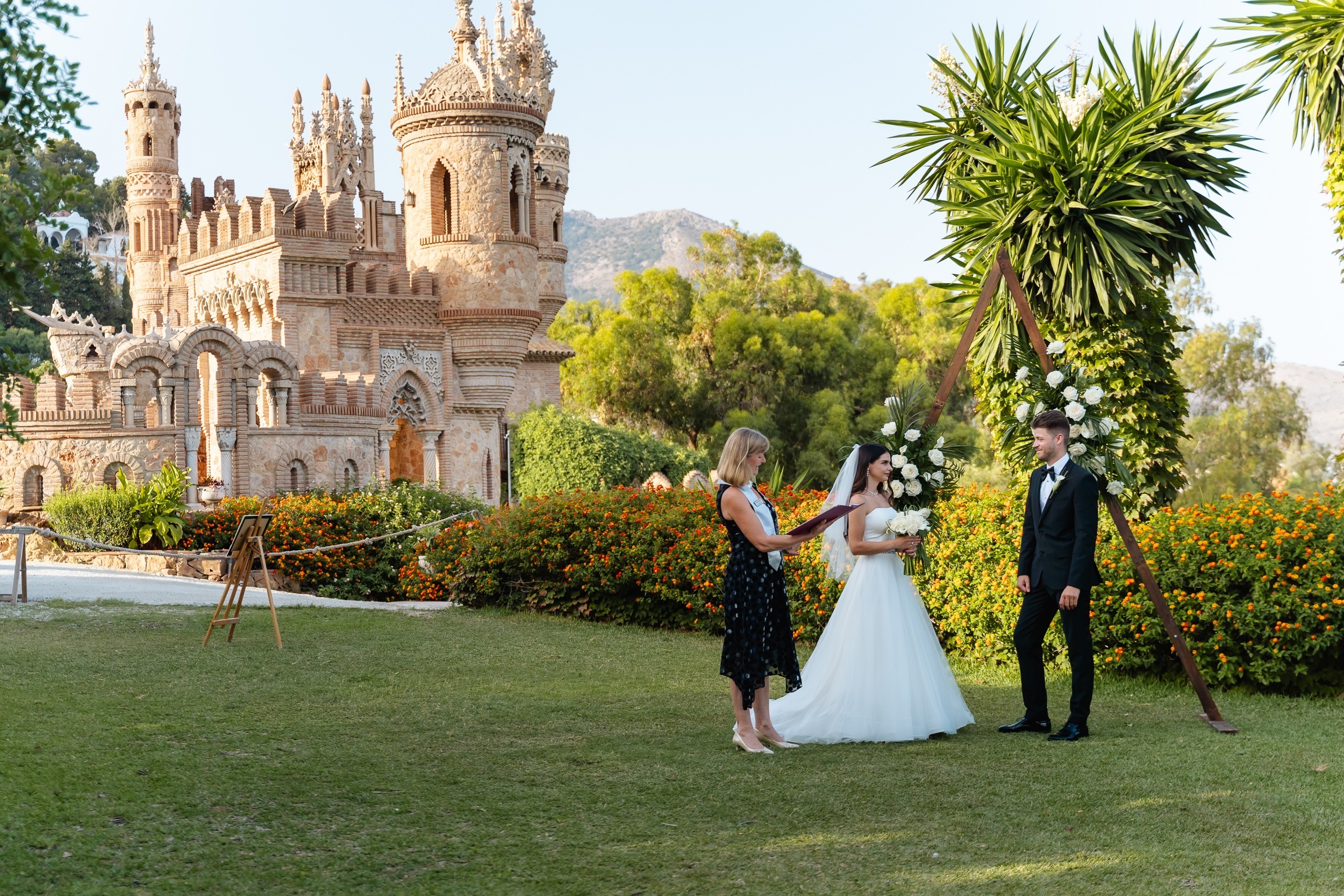 Castle wedding venues spain | Beachweddingtips.com